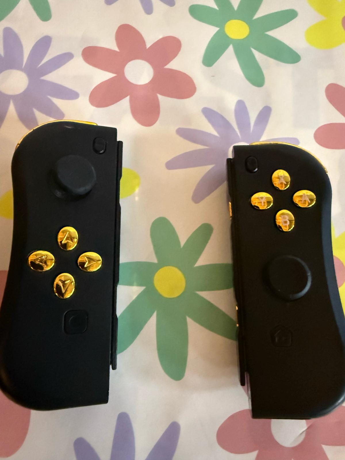 Pre-owned NON OFFICAL SWITCH CONTROLLERS - Own4Less